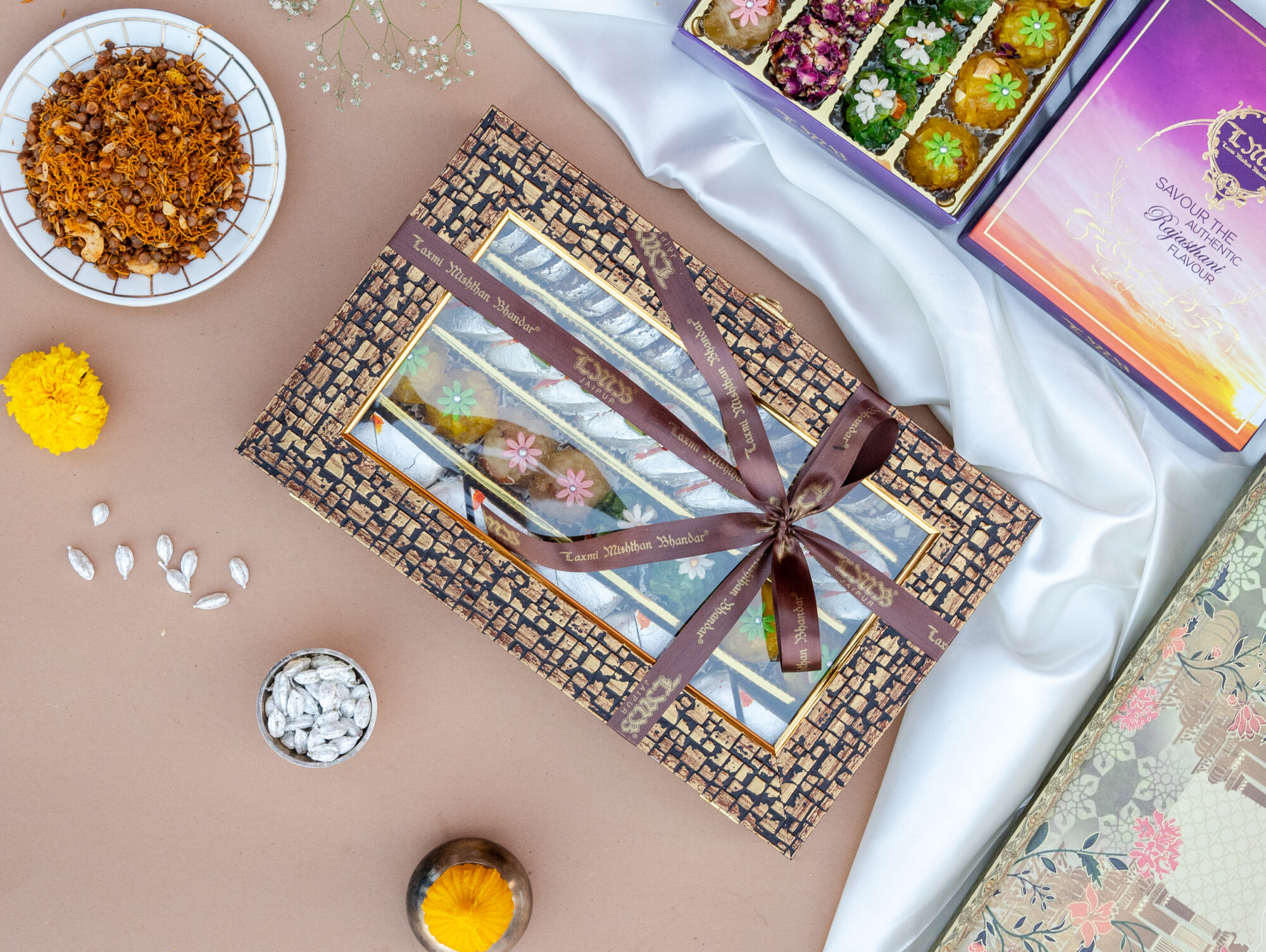 Window Box 4 line - LMB Sweets