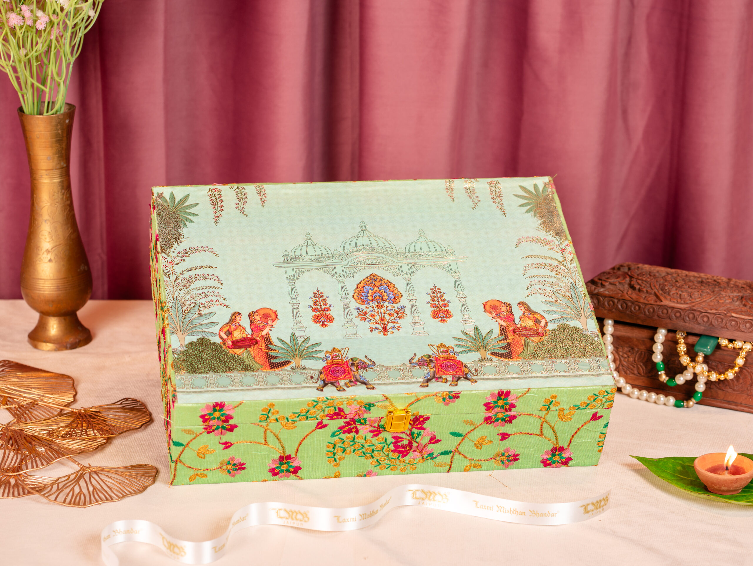 Mithas Mahal Box - LMB Sweets